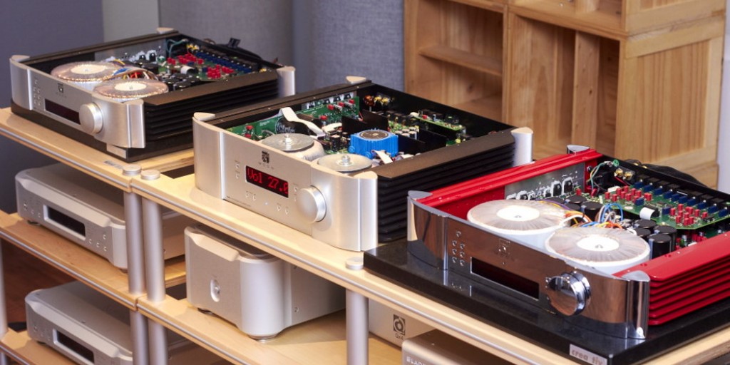 Simaudio 600i 紀念版 vs 600i 正常版 vs. 700i – MY-HiEND