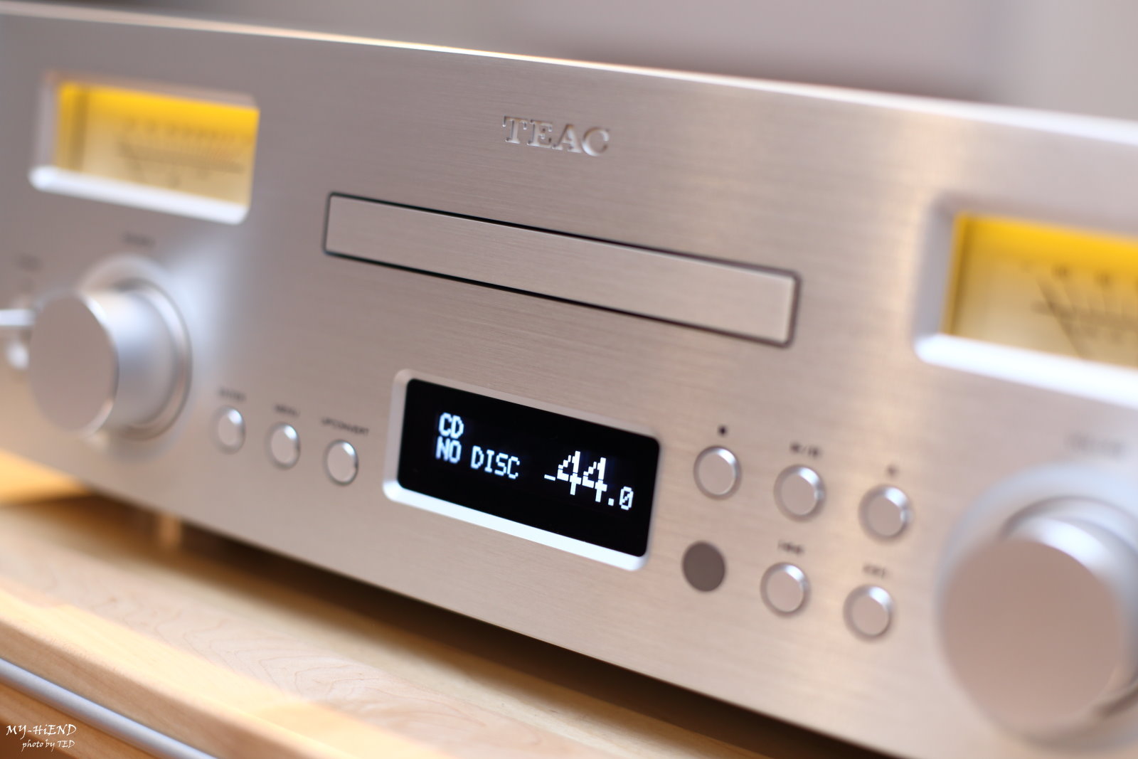 新世代旗艦先鋒 – TEAC NR-7CD ALL-IN-ONE PLAYER – MY-HiEND