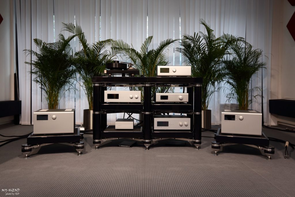 承先啟後的精華: Soulution 511立體聲後級擴大機 – MY-HiEND