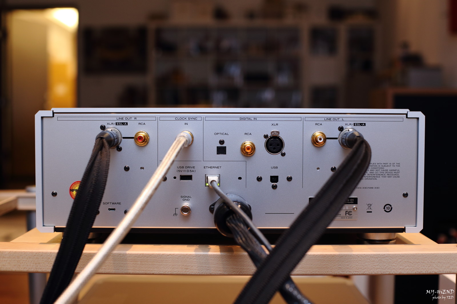 ESOTERIC N-01 網路串流播放機－旗艦規格重裝上陣 – MY-HiEND