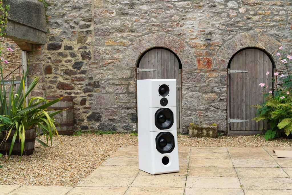 倫敦皇家歌劇院專用，1000W承受功率: Graham Audio VOTU落地喇叭 – MY-HiEND