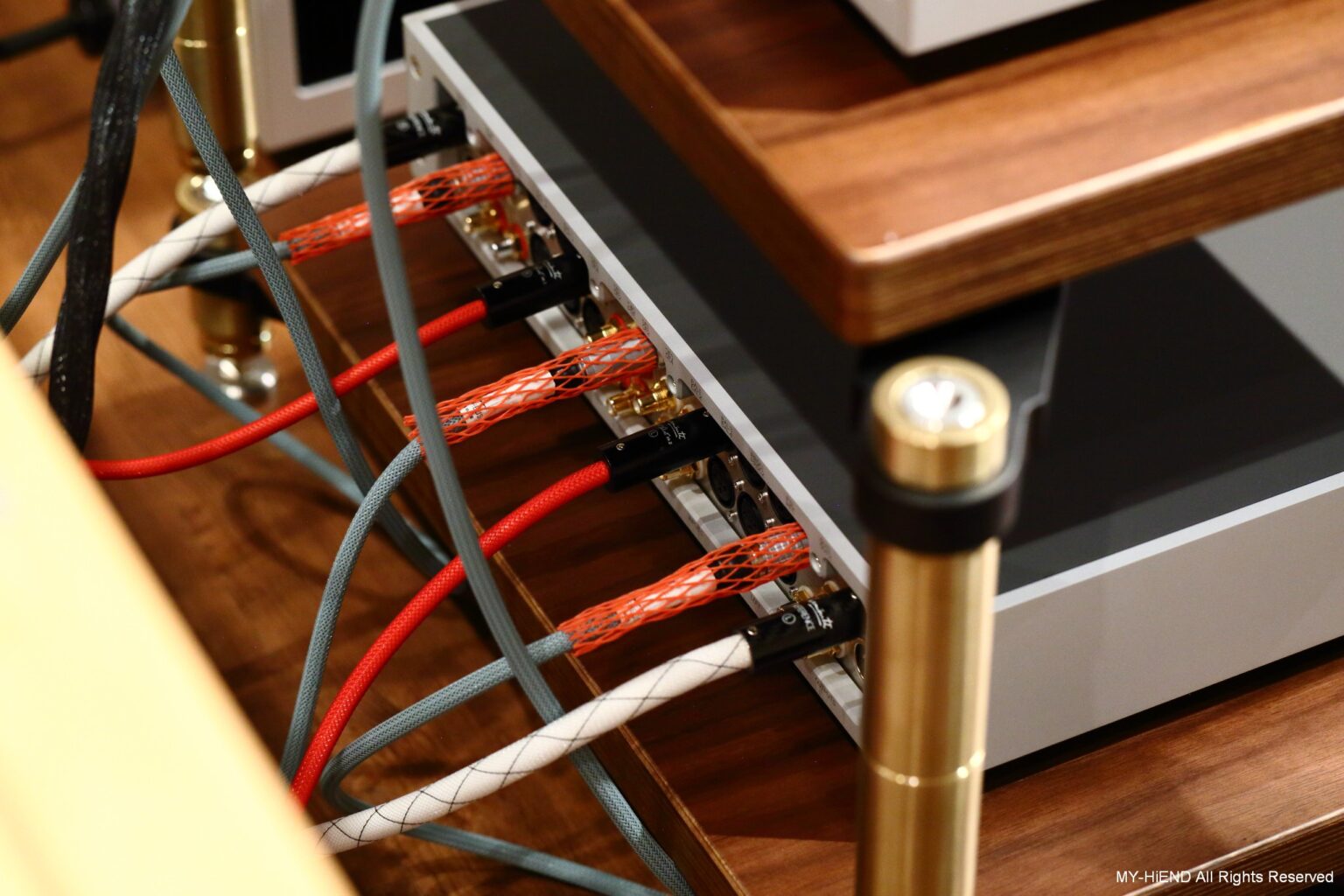 瑞士工藝如此精彩: Orpheus Heritage Power Amplifier MKII後級 – MY-HiEND