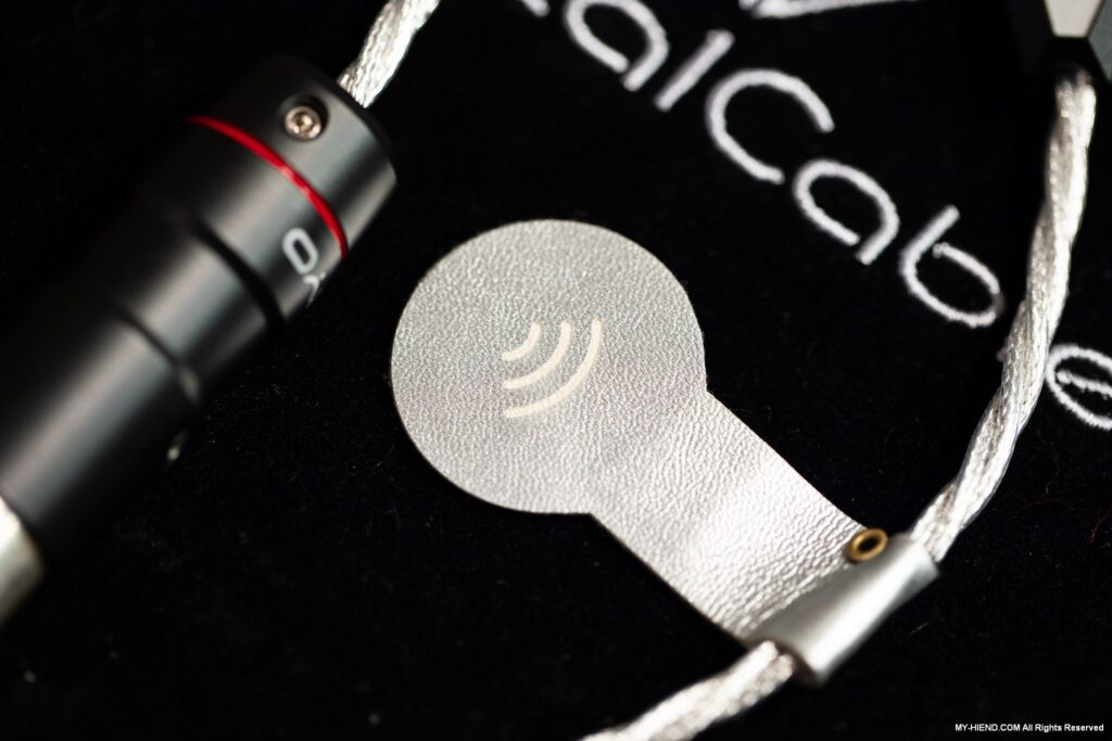 絕美音質，內外出眾: Crystal Cable Reference2 Diamond平衡訊號線 – MY-HiEND