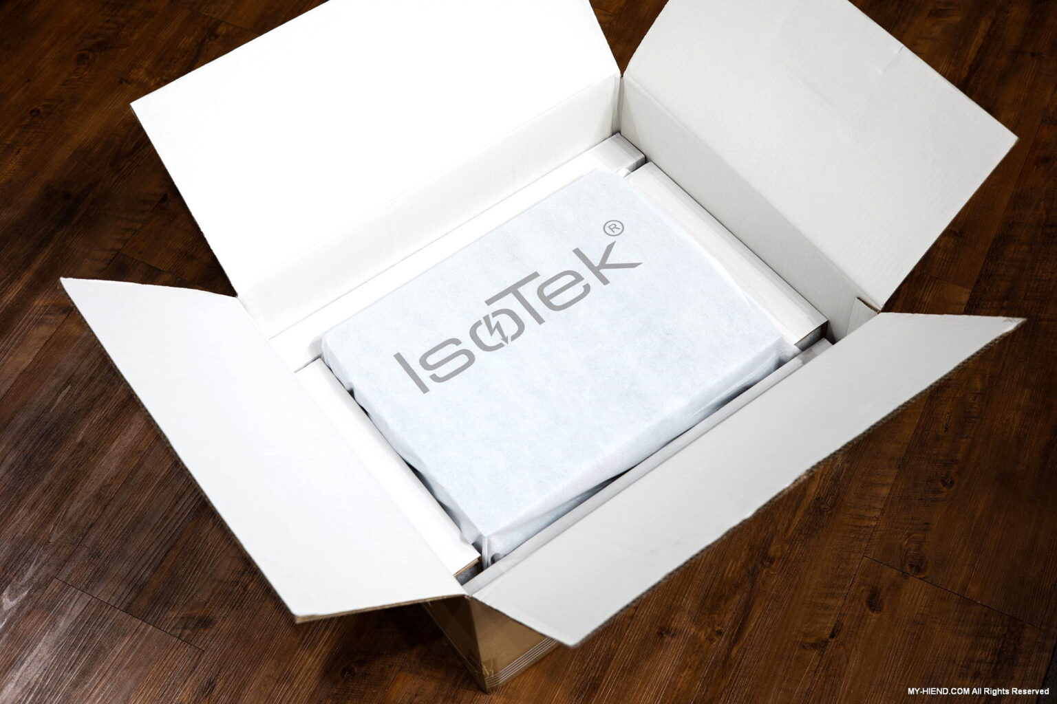 最有效益的升級: 英國IsoTek V5 Sigmas電源處理器 – MY-HiEND