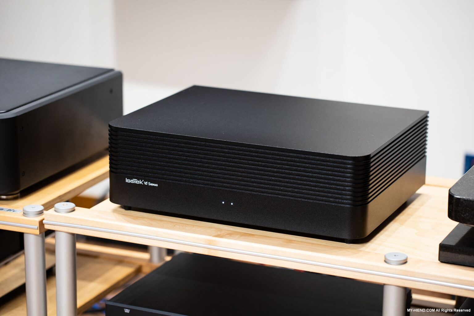 最有效益的升級: 英國IsoTek V5 Sigmas電源處理器 – MY-HiEND