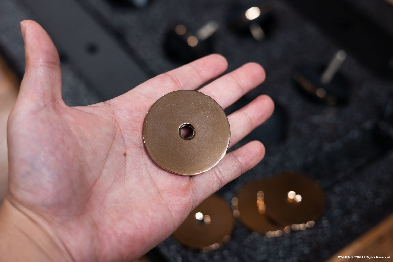 承襲獨家專利技術，不妥協的音質再生: Perlisten A4t落地喇叭 – MY-HiEND