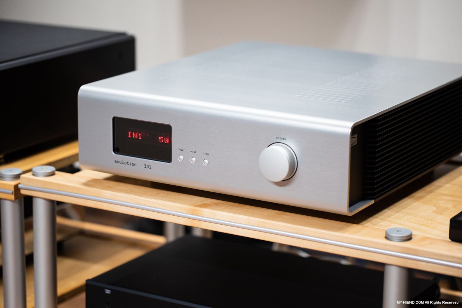 清澈無暇，活生動人的高級質感: Soulution 331綜合擴大機 – MY-HiEND